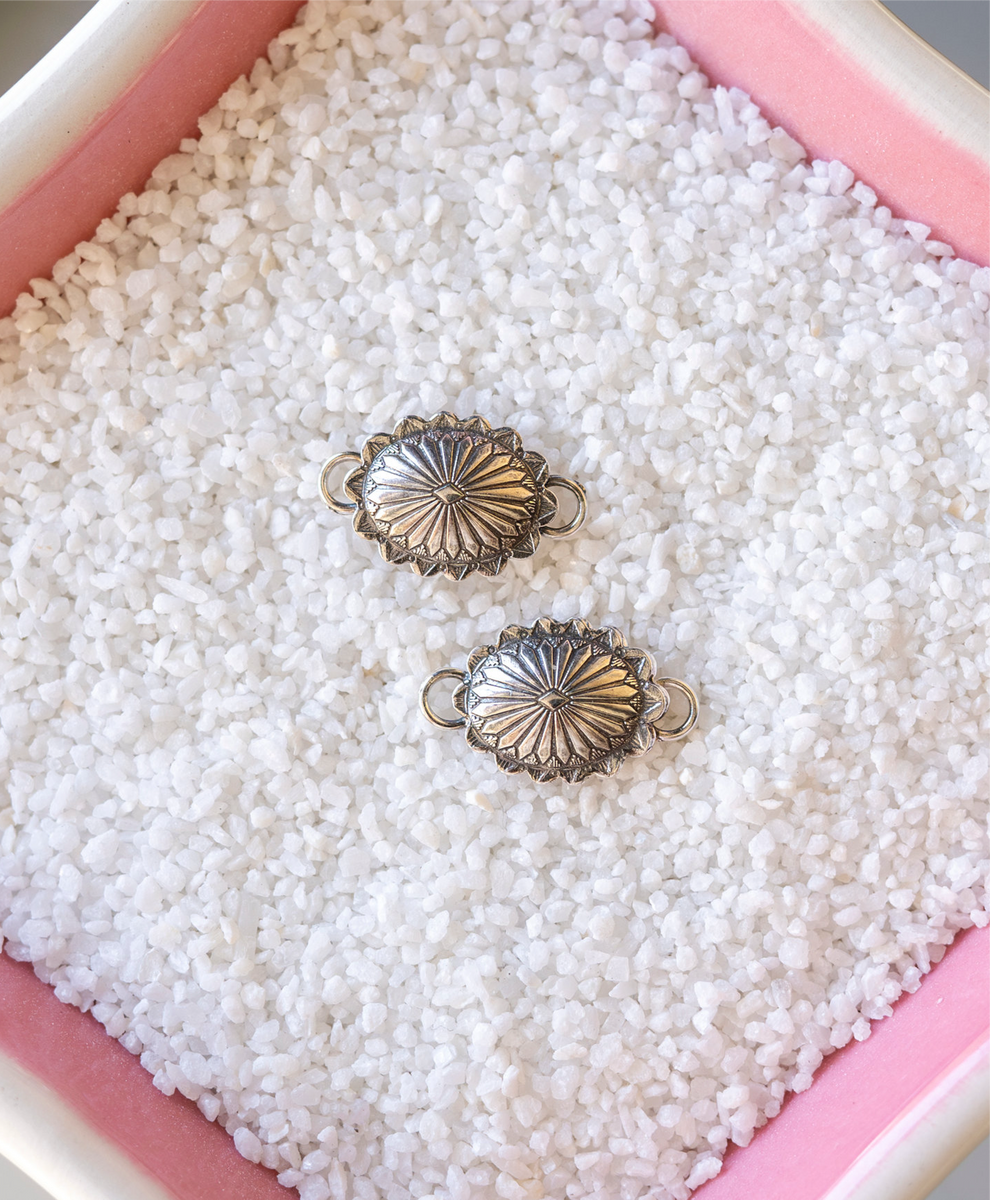 Oval Concho Sterling Silver Connector – Desert Darlings Silver